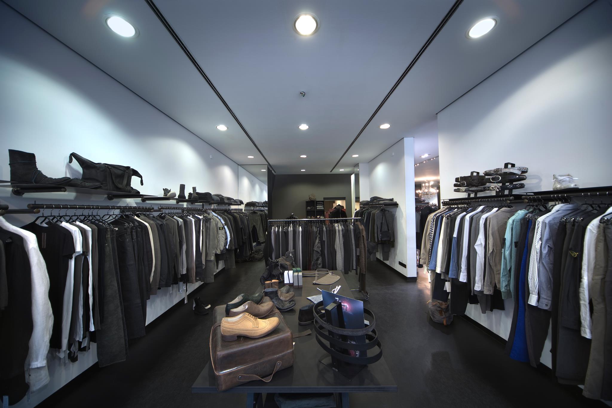 Labels Fashion - exclusive fashion brand store in Sittard