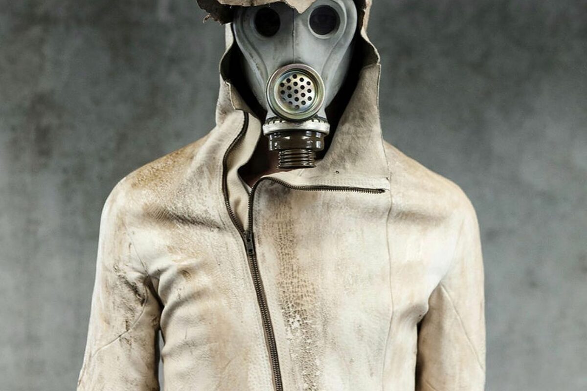 Leon Emanuel Blanck - Anfractuous Distortion made in Germany