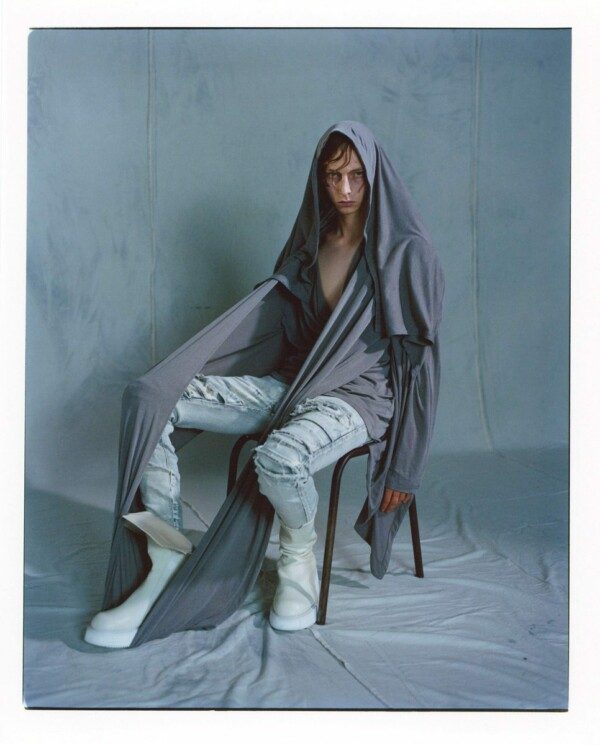 Julius Permanent 2023 봄/여름 아카이벌 컬렉션 - RAW Looks