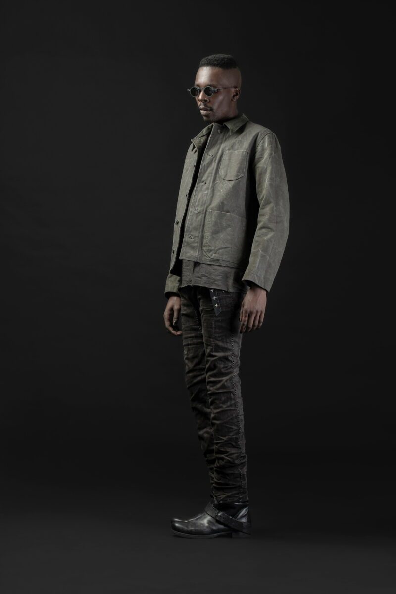Avant Garde Fashion Editorial AW22/23 by hide[m] - RAW Looks