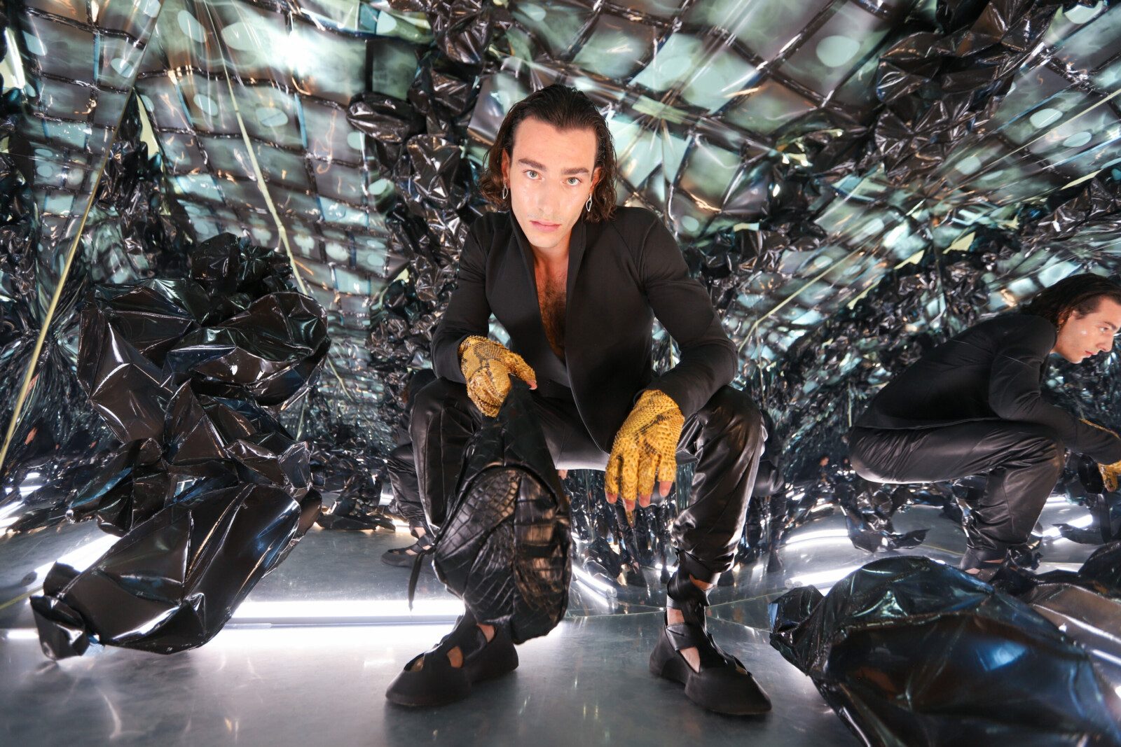 Leon Emanuel Blanck Spring/Summer 2023 Collection A Fractured Universe