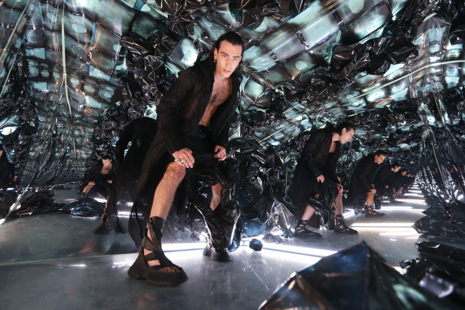 Leon Emanuel Blanck Spring/Summer 2023 Collection A Fractured Universe