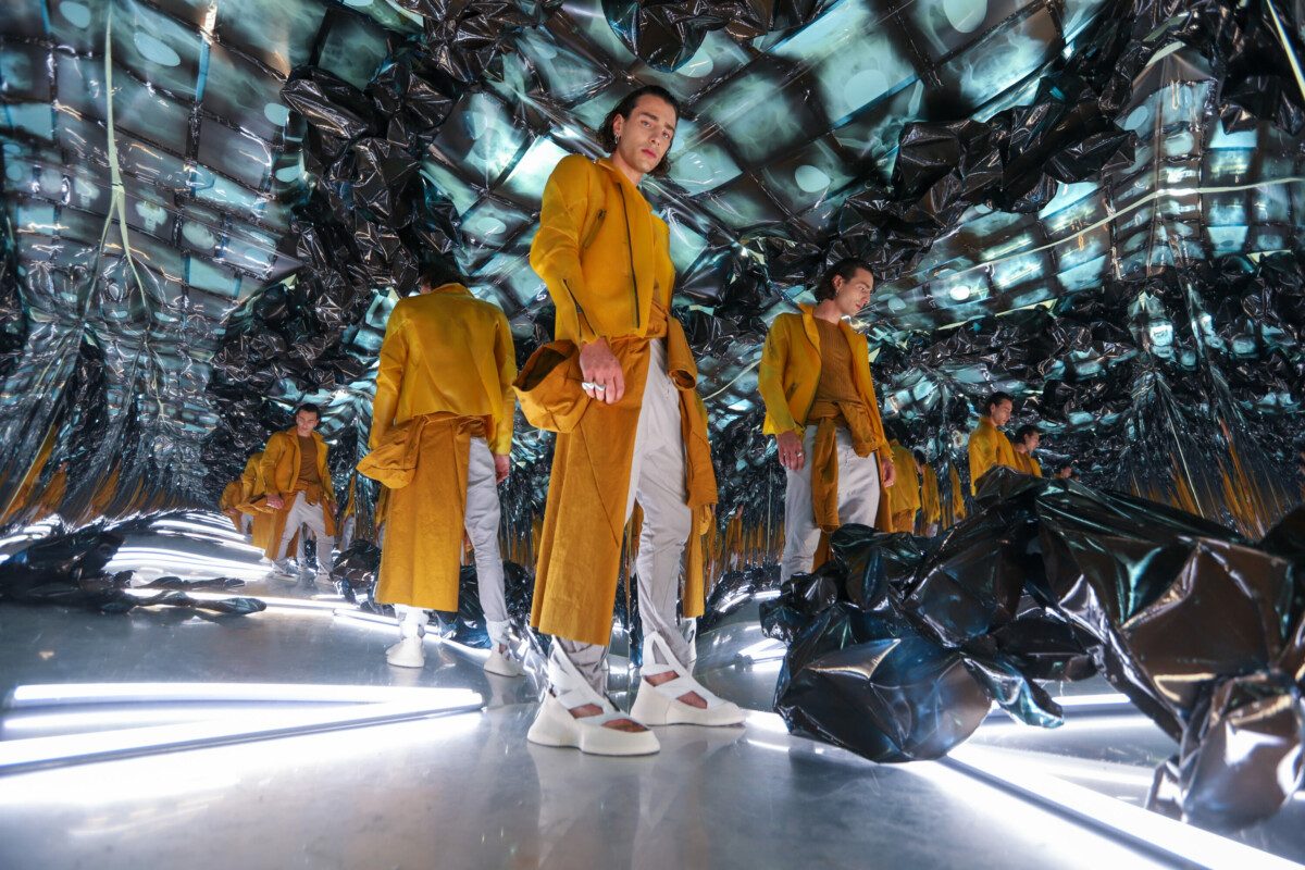 Collezione Primavera/Estate 2023 di Leon Emanuel Blanck Un Universo ...