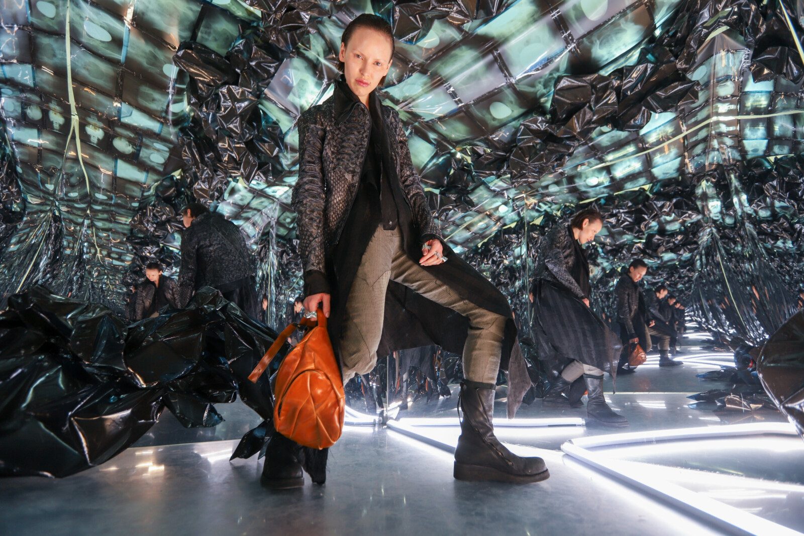 Leon Emanuel Blanck Spring/Summer 2023 Collection A Fractured Universe